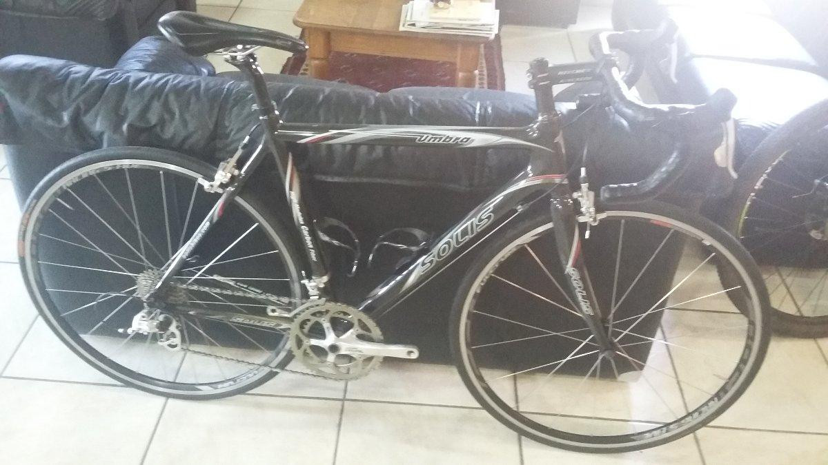 Solis Umbra Full Carbon | Road Bikes | Bike Hub