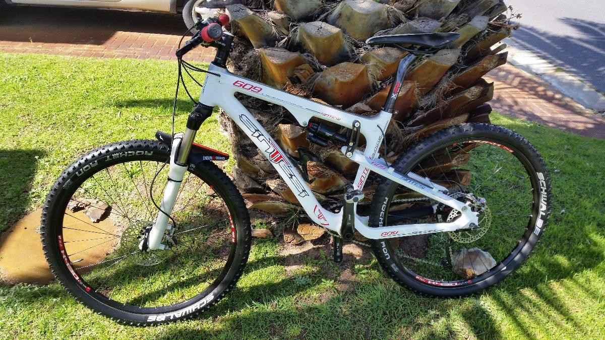 Carbon Sintesi 609 XC Superlight - SOLD | Dual Suspension Mountain ...