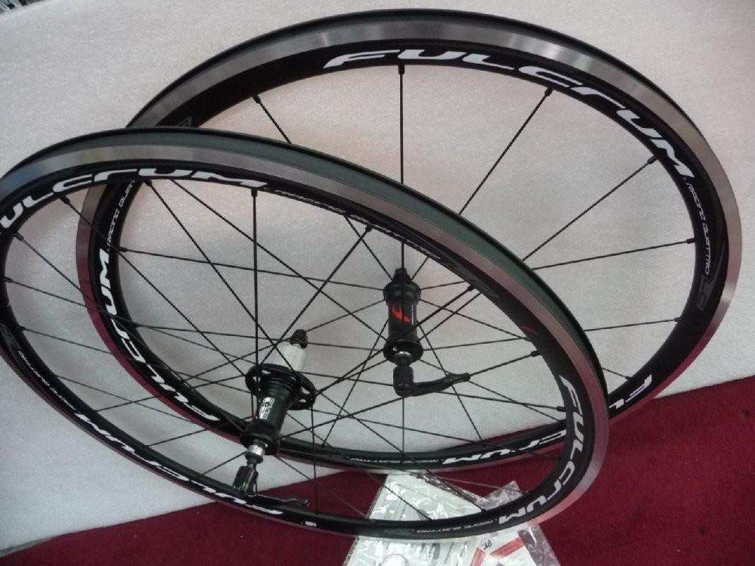 Fulcrum Racing Quattro LG Wheels | Road Bike Wheels | Bike Hub