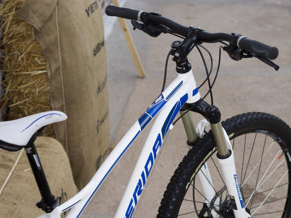 Merida Juliet 300 (S) 650B | Bike Hub