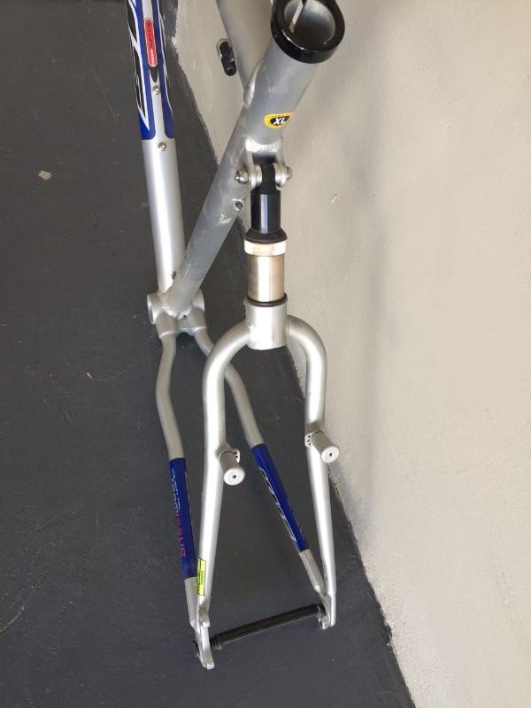 KHS Soft Tail 26" MTB Frame *PRICE DROP* | Dual Suspension Mountain ...