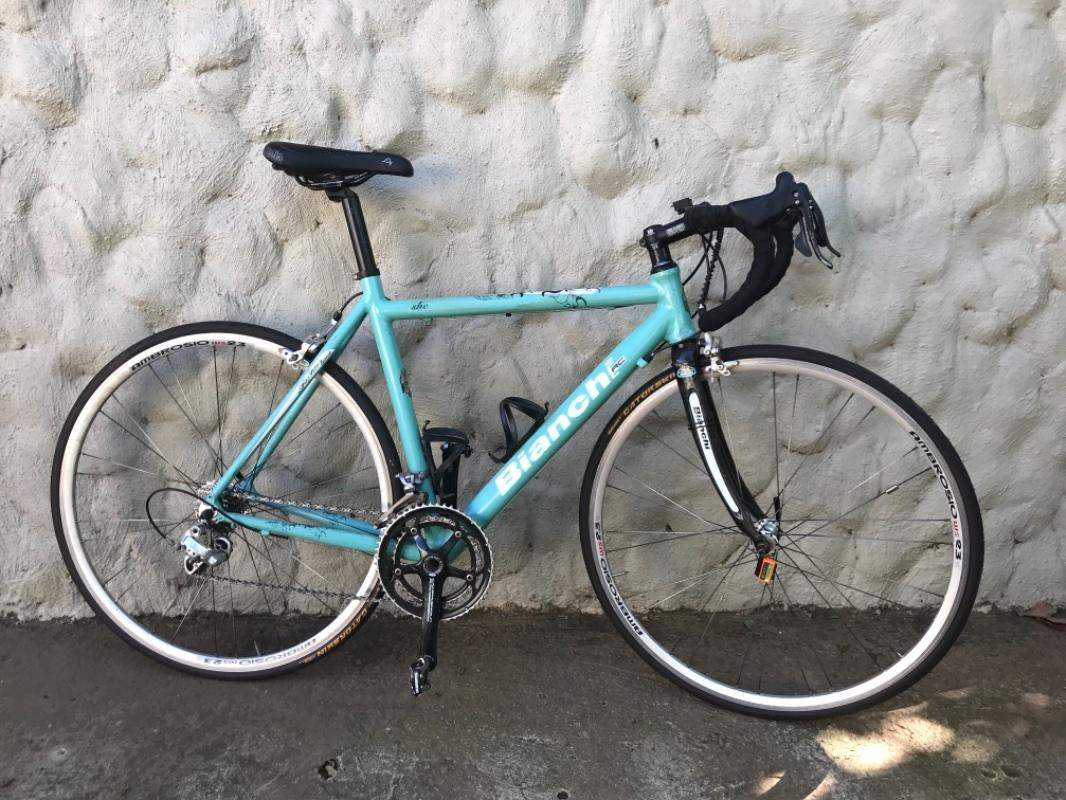 Dama Bianca Bianchi | Road Bikes | Bike Hub