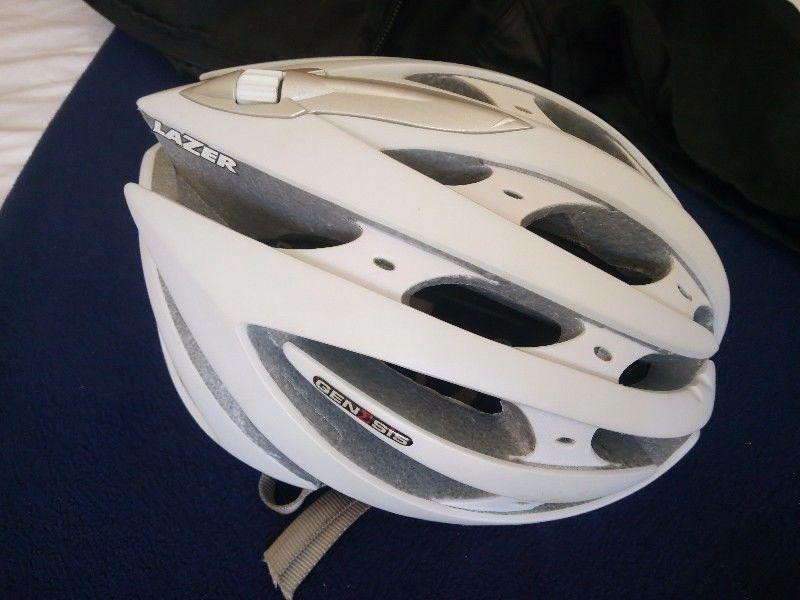 Lazer Genesis Timeless Helmet | Helmets | Bike Hub