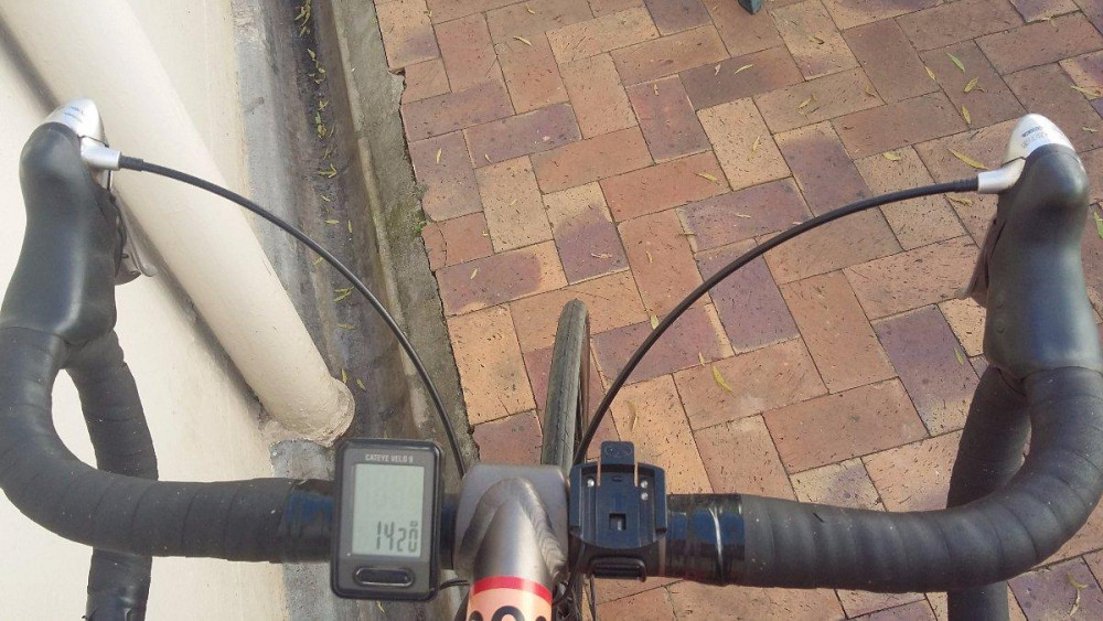 Trek 2200 Alpha Sl (Road Bicycle) | Bike Hub