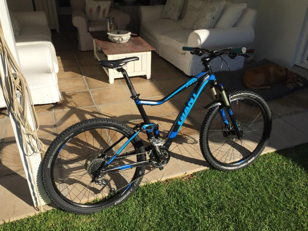 Giant Stance - 27.5 - Large | Bike Hub