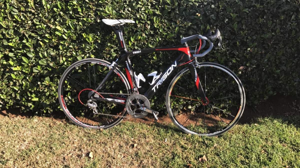 Size 52 Full Carbon TRIGON Road Bike | Bike Hub