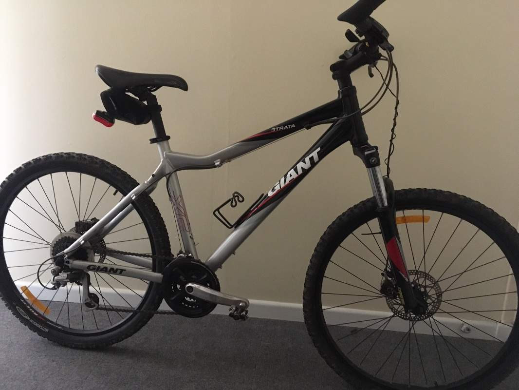 Giant Strata | Hardtail Mountain Bikes | Bike Hub