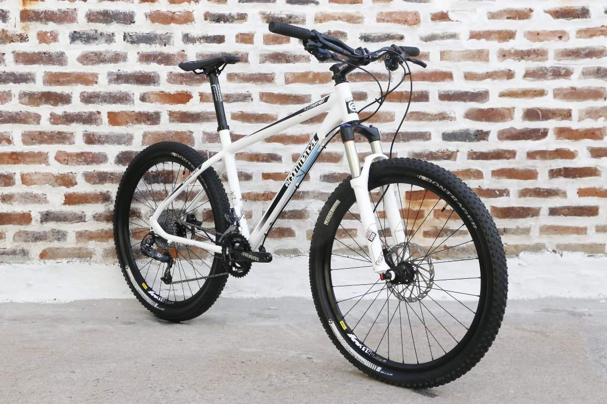 Commencal Supernormal Medium 26er | Hardtail Mountain Bikes | Bike Hub
