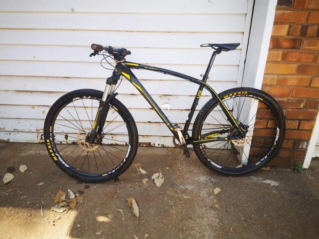 Merida Big 9 1000 Lite | Hardtail Mountain Bikes | Bike Hub