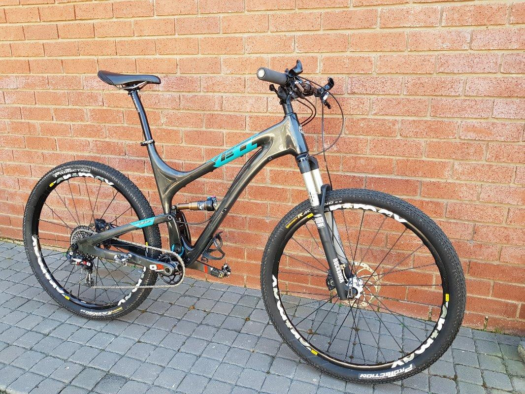 Yeti SB95C | Dual Suspension Mountain Bikes | Bike Hub
