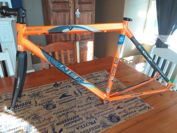 VINER ALTEC CARBON | Road Bike Frames | Bike Hub