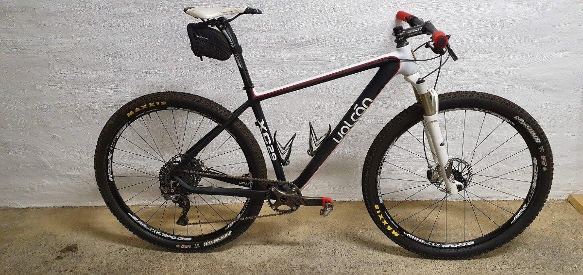 Volcan Carbon Hardtail | Hardtail Mountain Bikes | Bike Hub