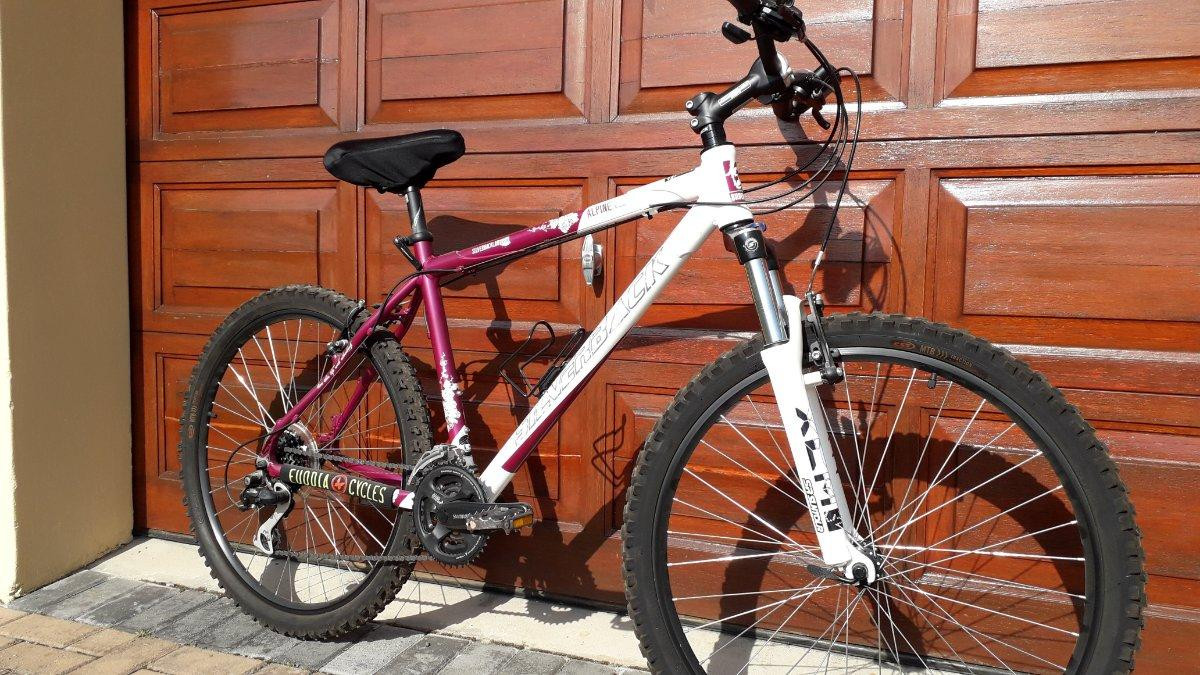 Silverback Alpine Femme | Hardtail Mountain Bikes | Bike Hub