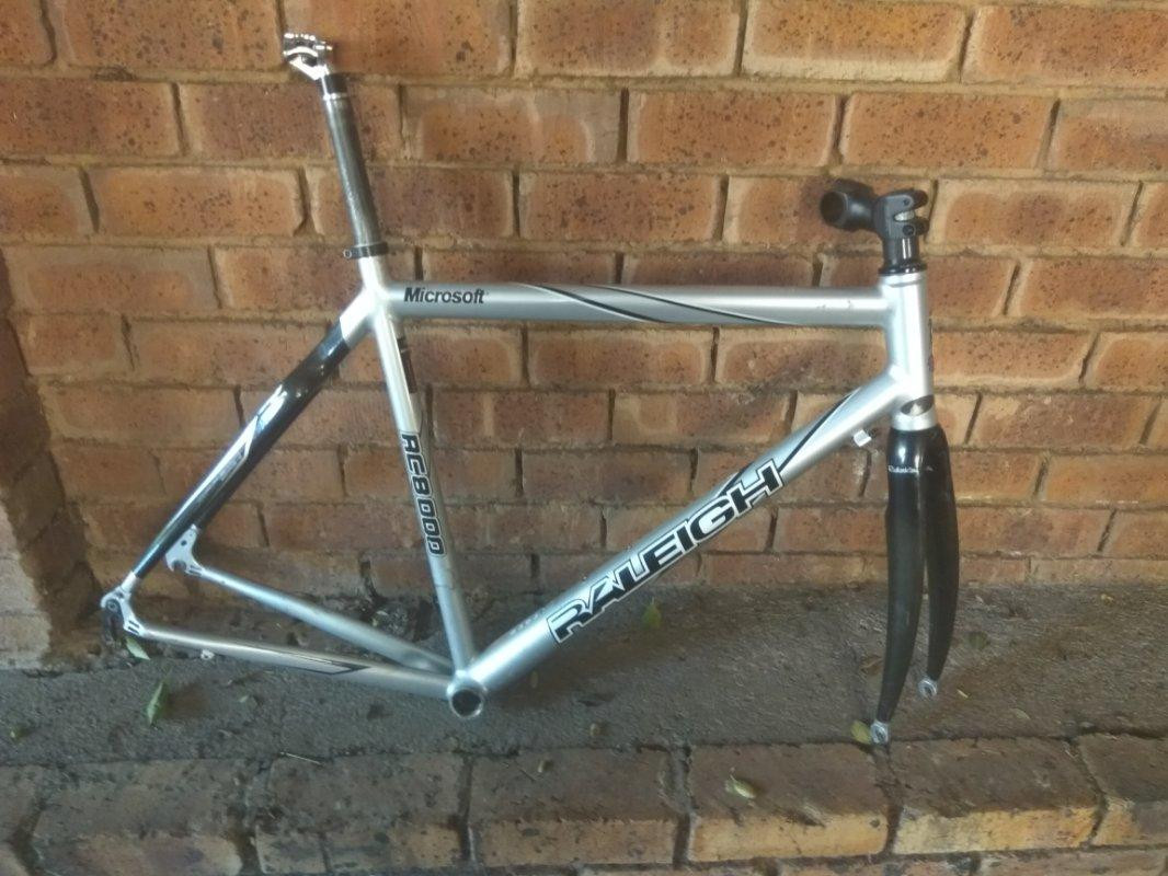 Raleigh RC8000 Bike Frame | Road Bike Frames | Bike Hub