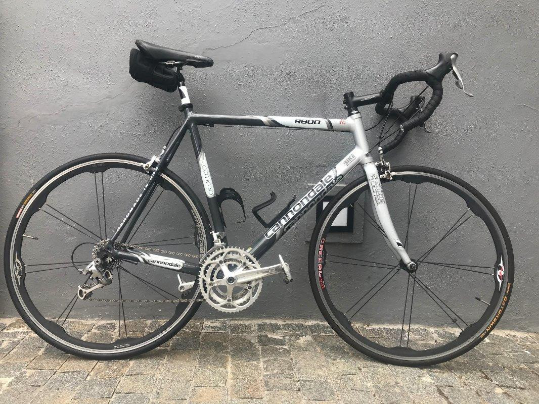 Cannondale R800 58cm Large | Road Bikes | Bike Hub