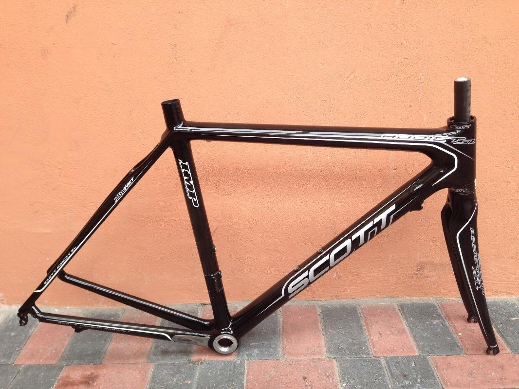 Scott Addict SL Frameset | Road Bike Frames | Bike Hub