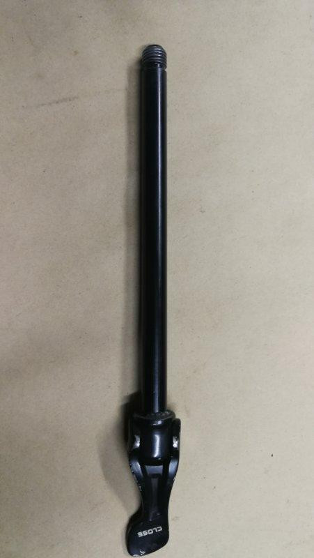 Shimano Rear 12mm Thru Axle | Wheel Spares and Axles | Bike Hub