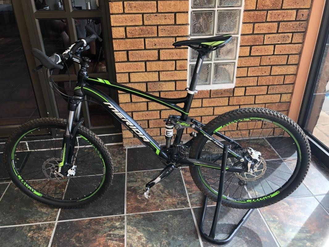 Merida 500 | Dual Suspension Mountain Bikes | Bike Hub