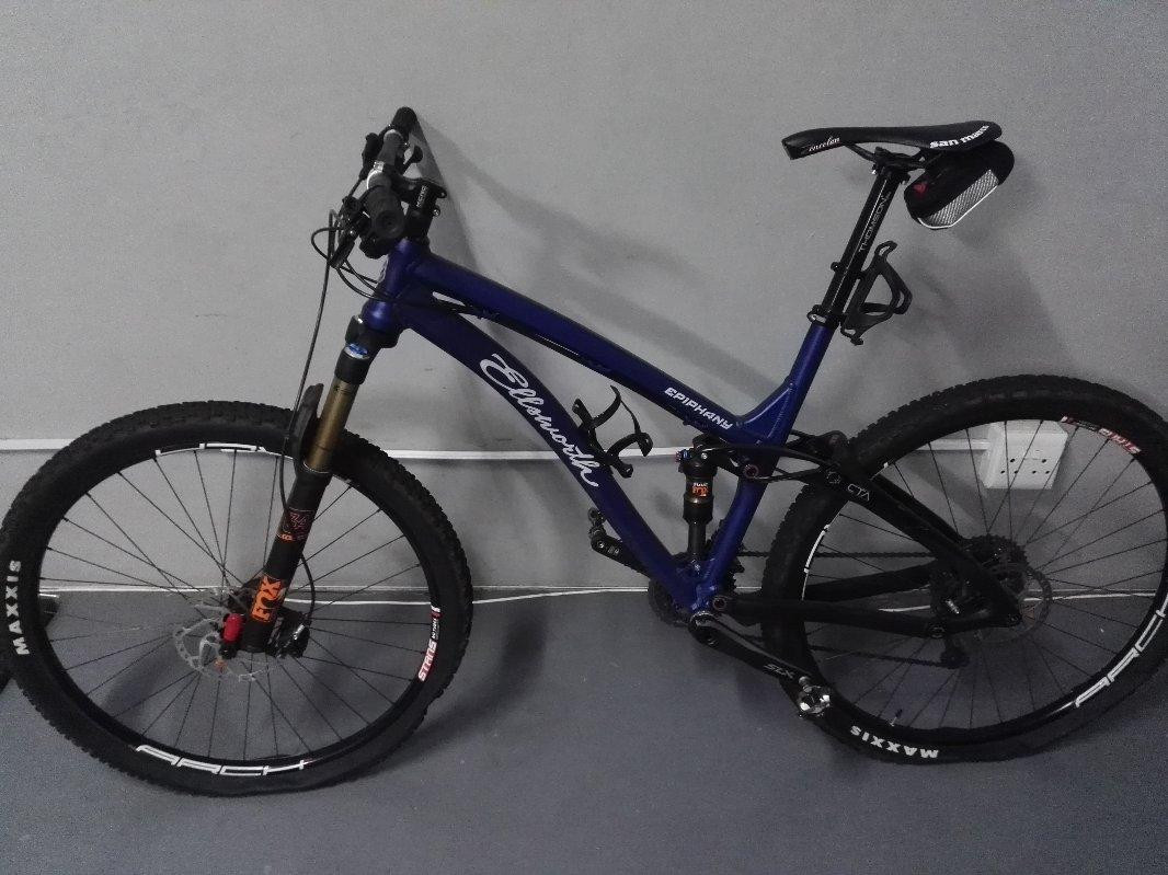 Ellsworth Epiphany 2016 Large Dual Suspension | Dual Suspension ...