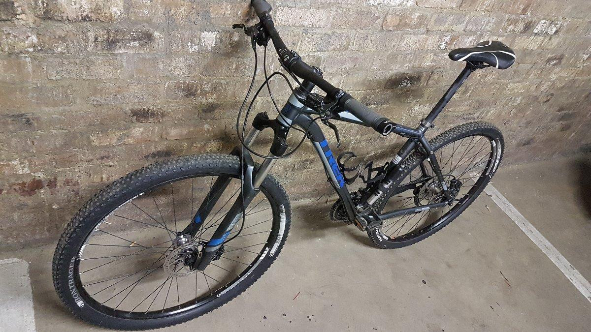 Trek Xcaliber 29er | Hardtail Mountain Bikes | Bike Hub