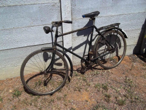 Authentic Vintage Phillips Bicycle. Complete. | Bike Hub