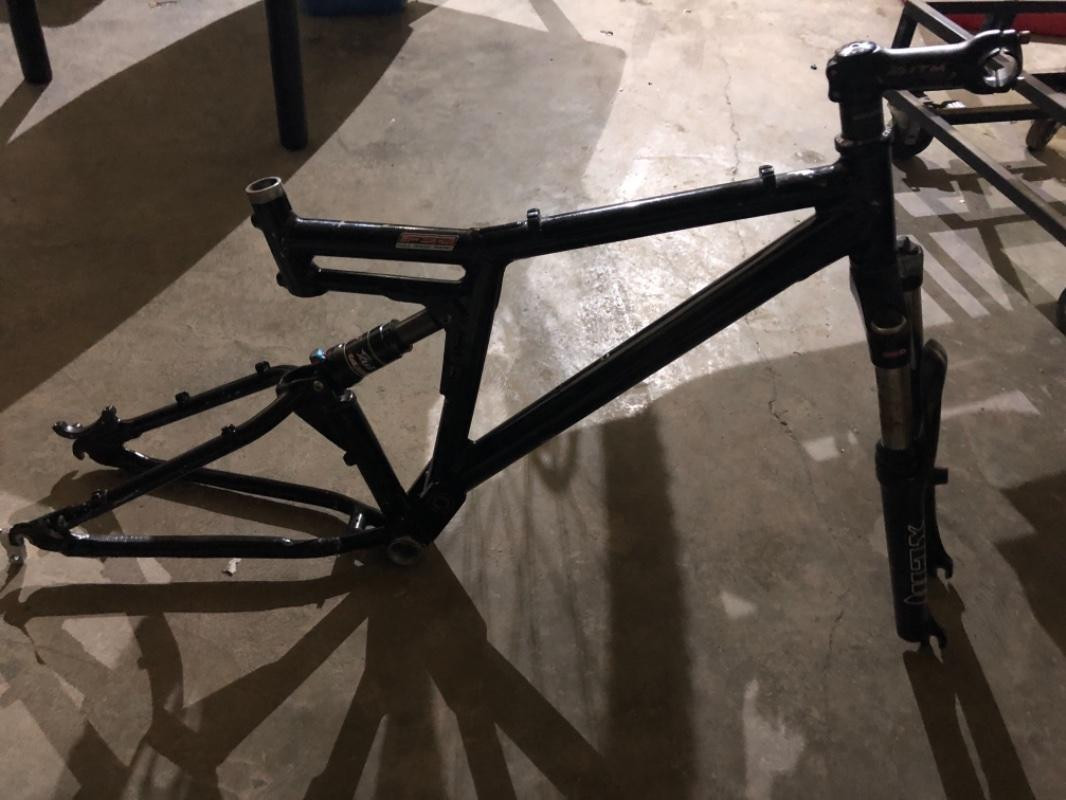 Full Speed Ahead Windsor Ghost Frame With Fox RP3 | Dual Suspension ...