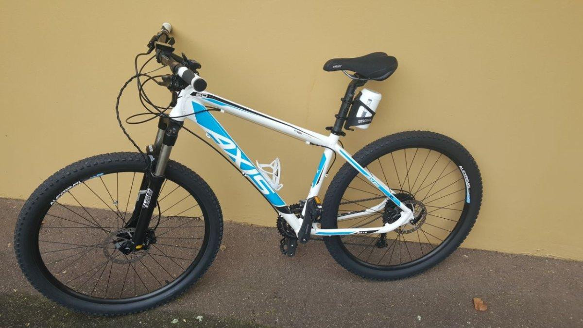 Axis A60 Medium 27inch Mountain Bike For Sale | Hardtail Mountain Bikes ...
