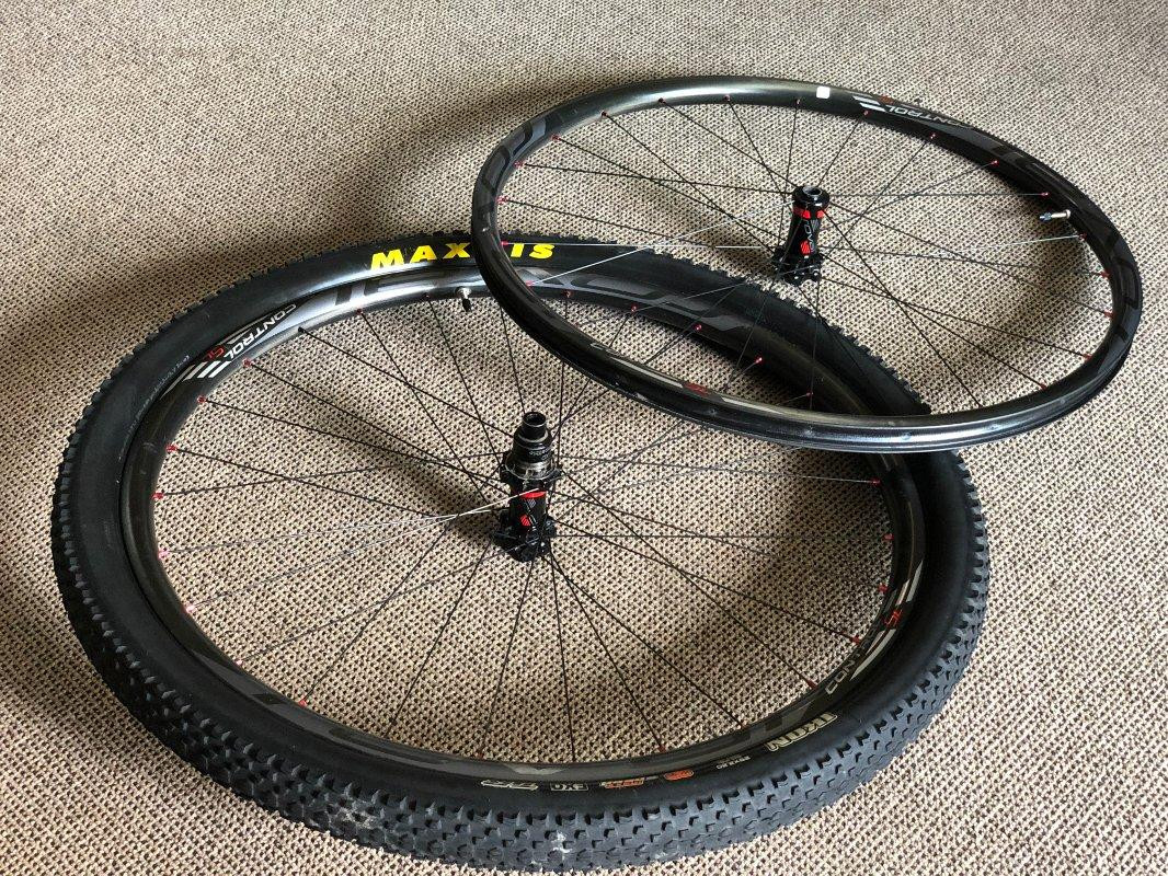 Roval Control SL Carbon 29er Wheel Set | Mountain Bike Rims | Bike Hub