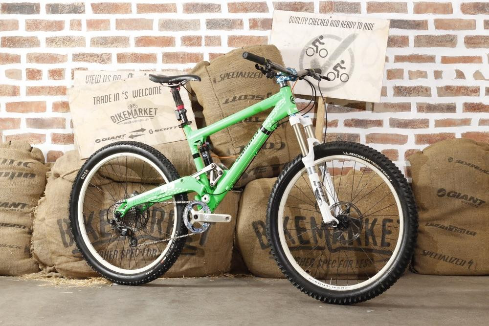 Commencal Meta (L) 26er BM1327 | Dual Suspension Mountain Bikes | Bike Hub