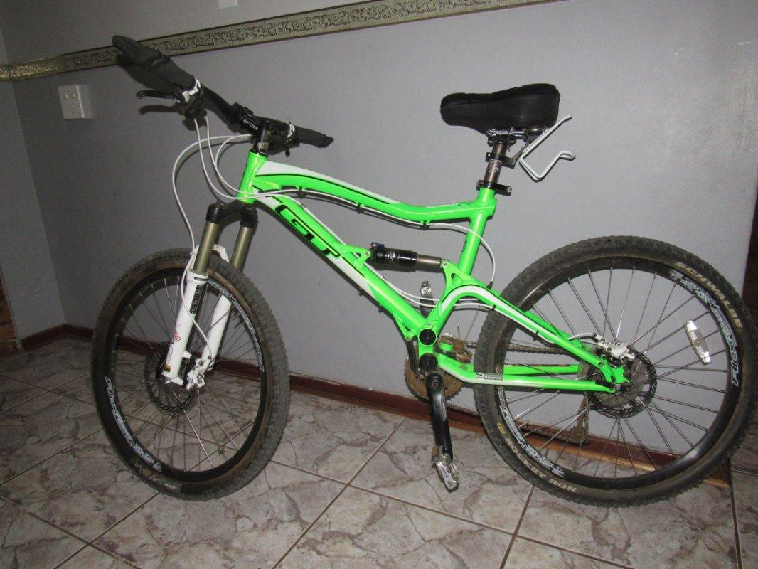 GT Sensor 2.0 Dual Suspension 26 Large Frame | Dual Suspension Mountain ...