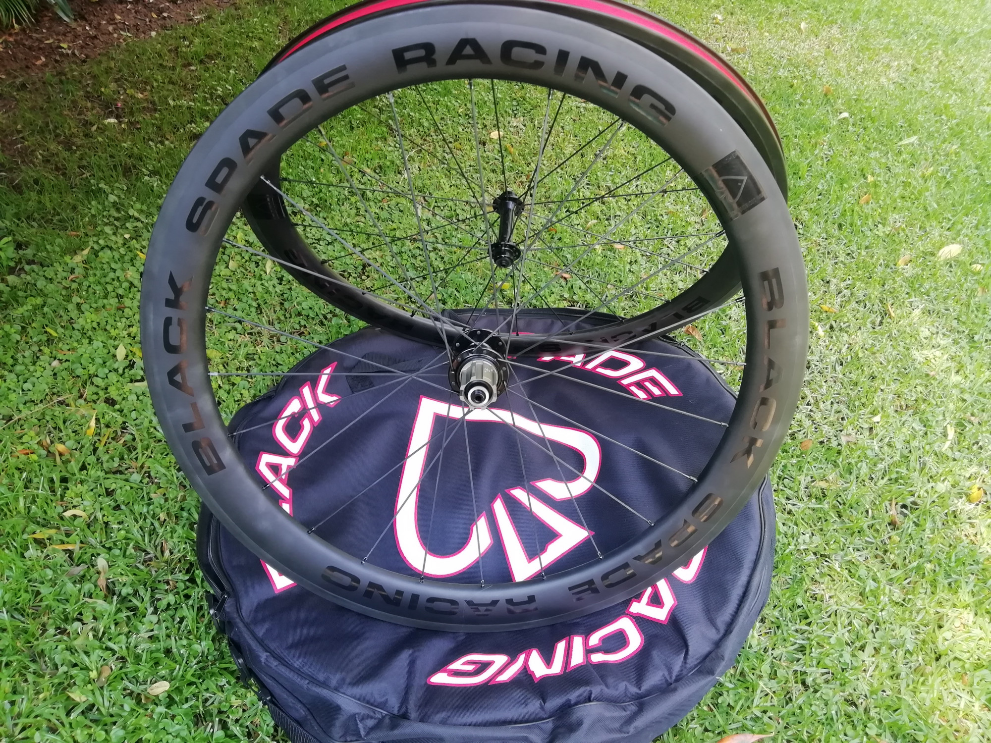 Black Spade Carbon Clinchers 50/55mm Combo | Road Bike Wheels | Bike Hub