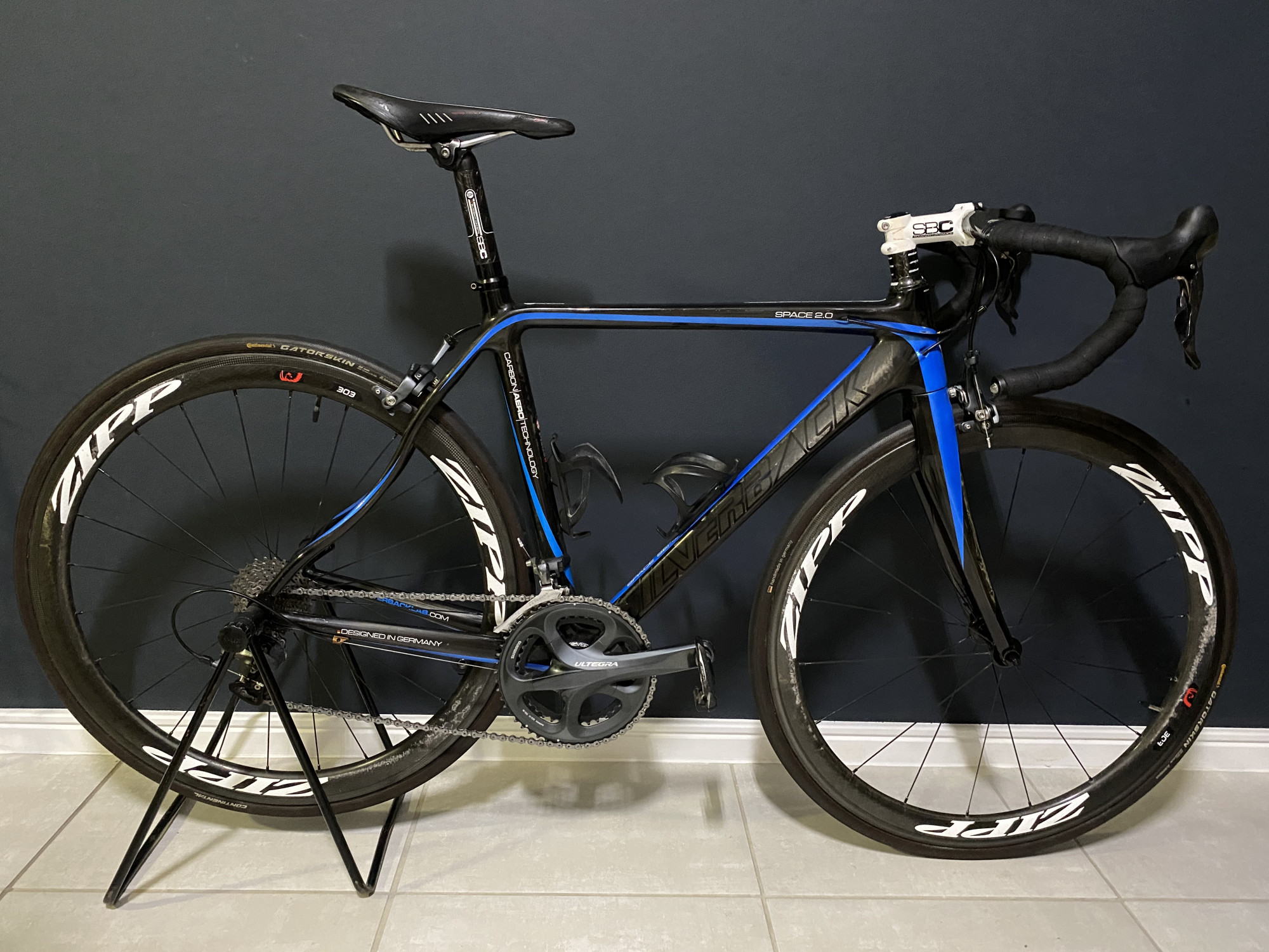Silverback Space 2.0 full carbon road bike | Road Bikes | Bike Hub