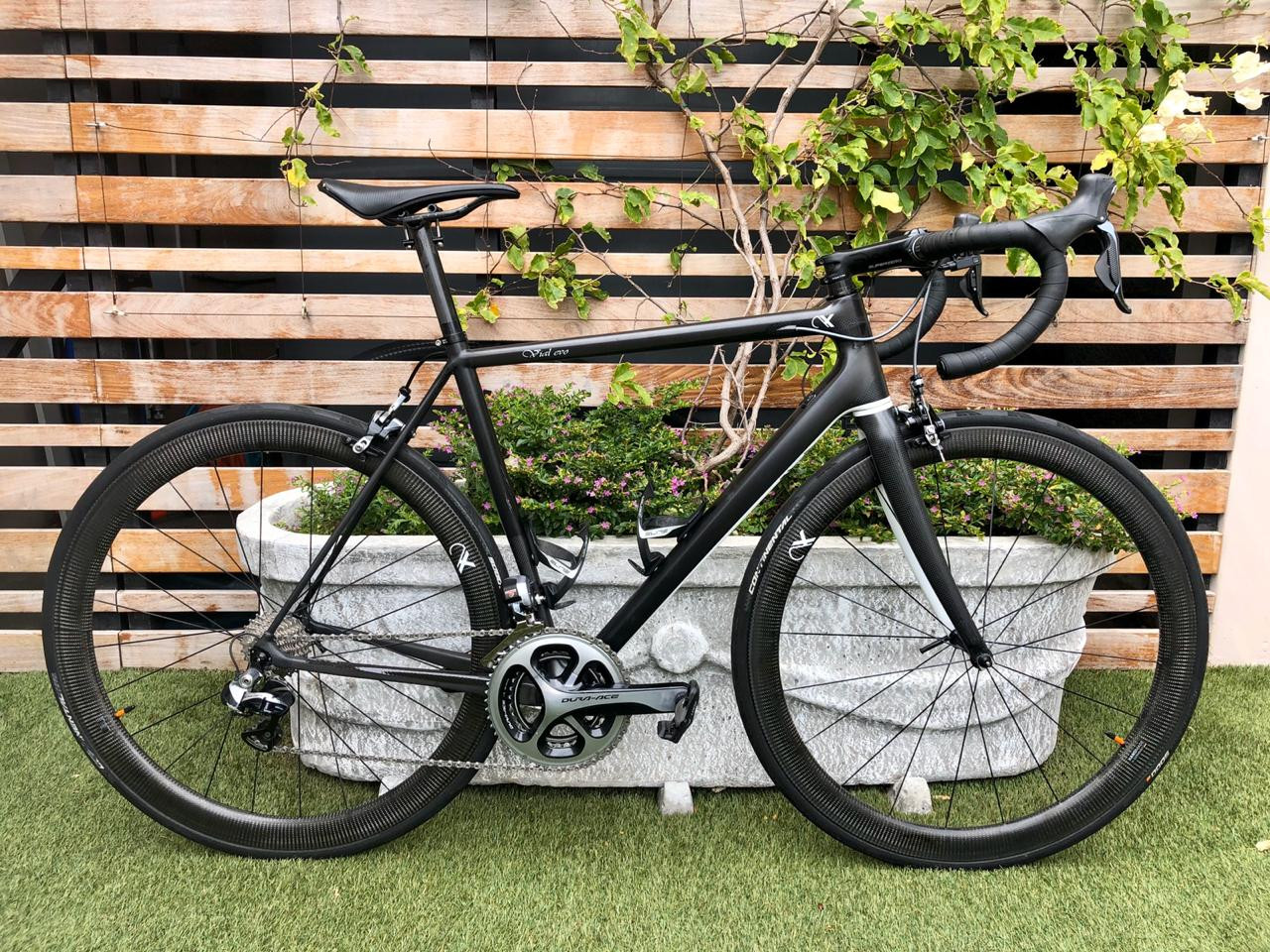 AX-Lightness Vial EVO DA Di2 - sub 6kg bike | Road Bikes | Bike Hub