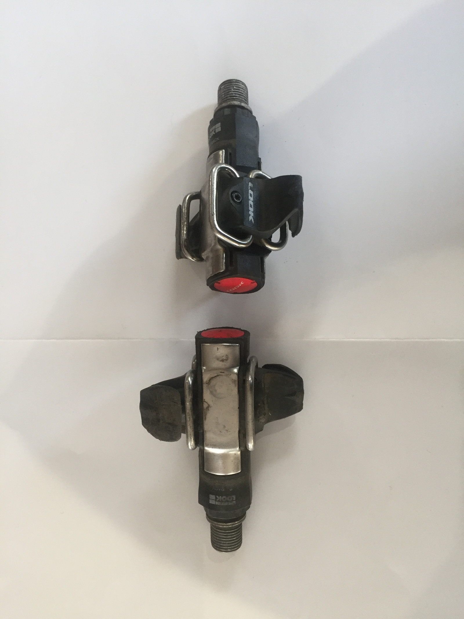 Price drop LOOK S-track Race MTB pedals and cleats | Pedals | Bike Hub