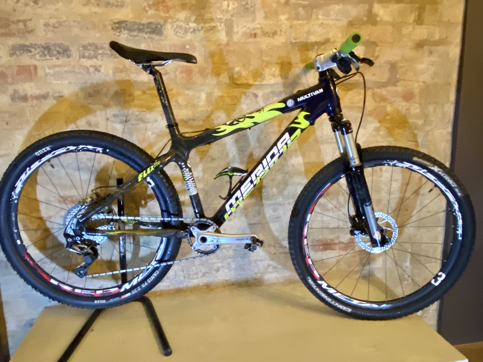 Merida FLX Team Carbon | Hardtail Mountain Bikes | Bike Hub