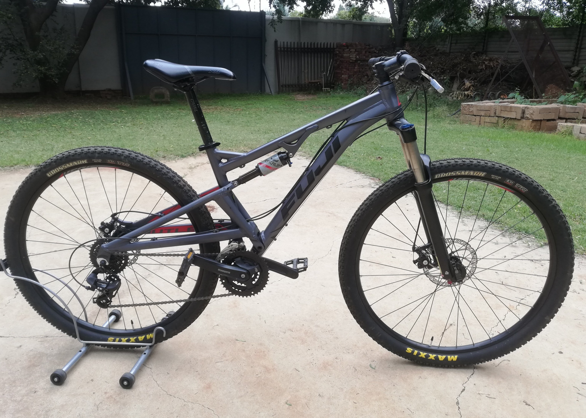 Fuji Outland 1.5 (UPGRADED) (Large Frame, 29") | Dual Suspension ...