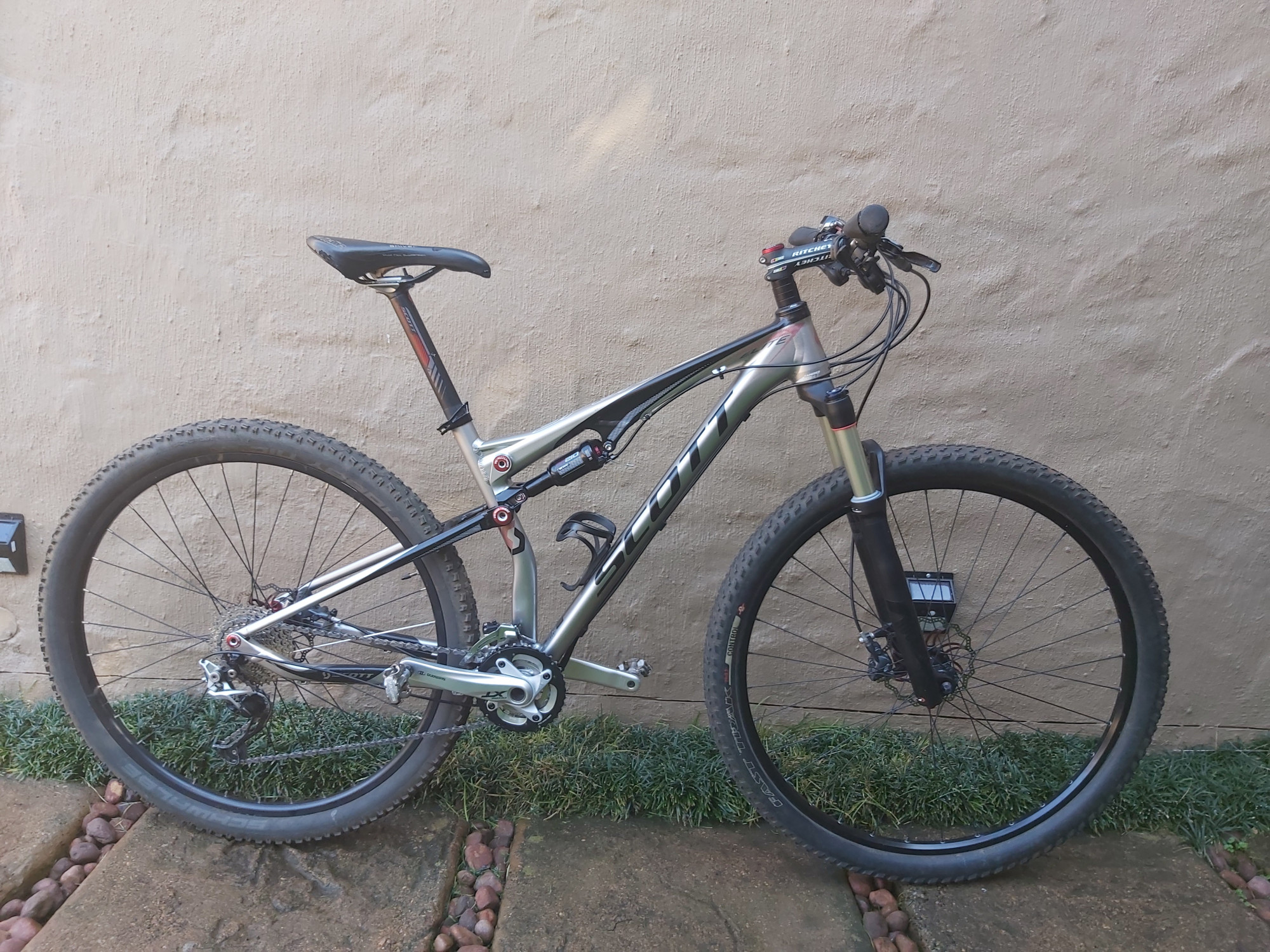 Scott Spark Elite | Dual Suspension Mountain Bikes | Bike Hub