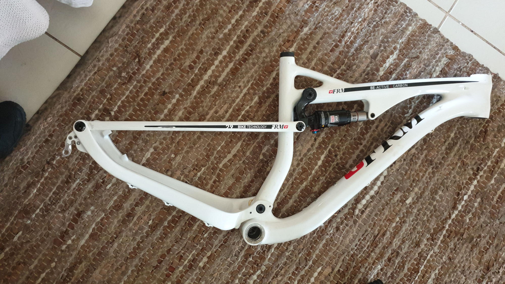 FRM BEACTIVE CARBON | Dual Suspension Mountain Bike Frames | Bike Hub