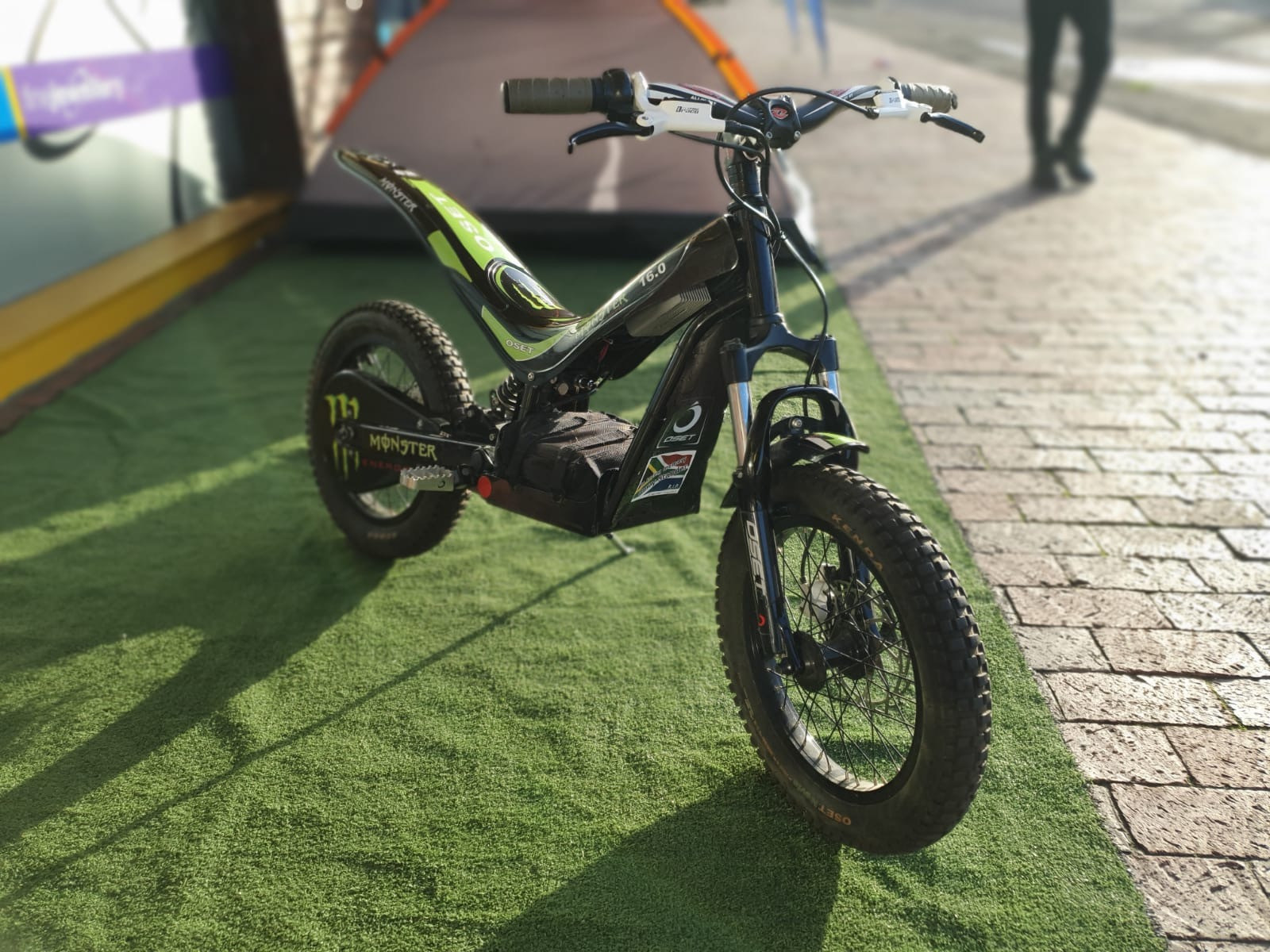 Oset 16 36volt | Hardtail Mountain E-Bikes | Bike Hub