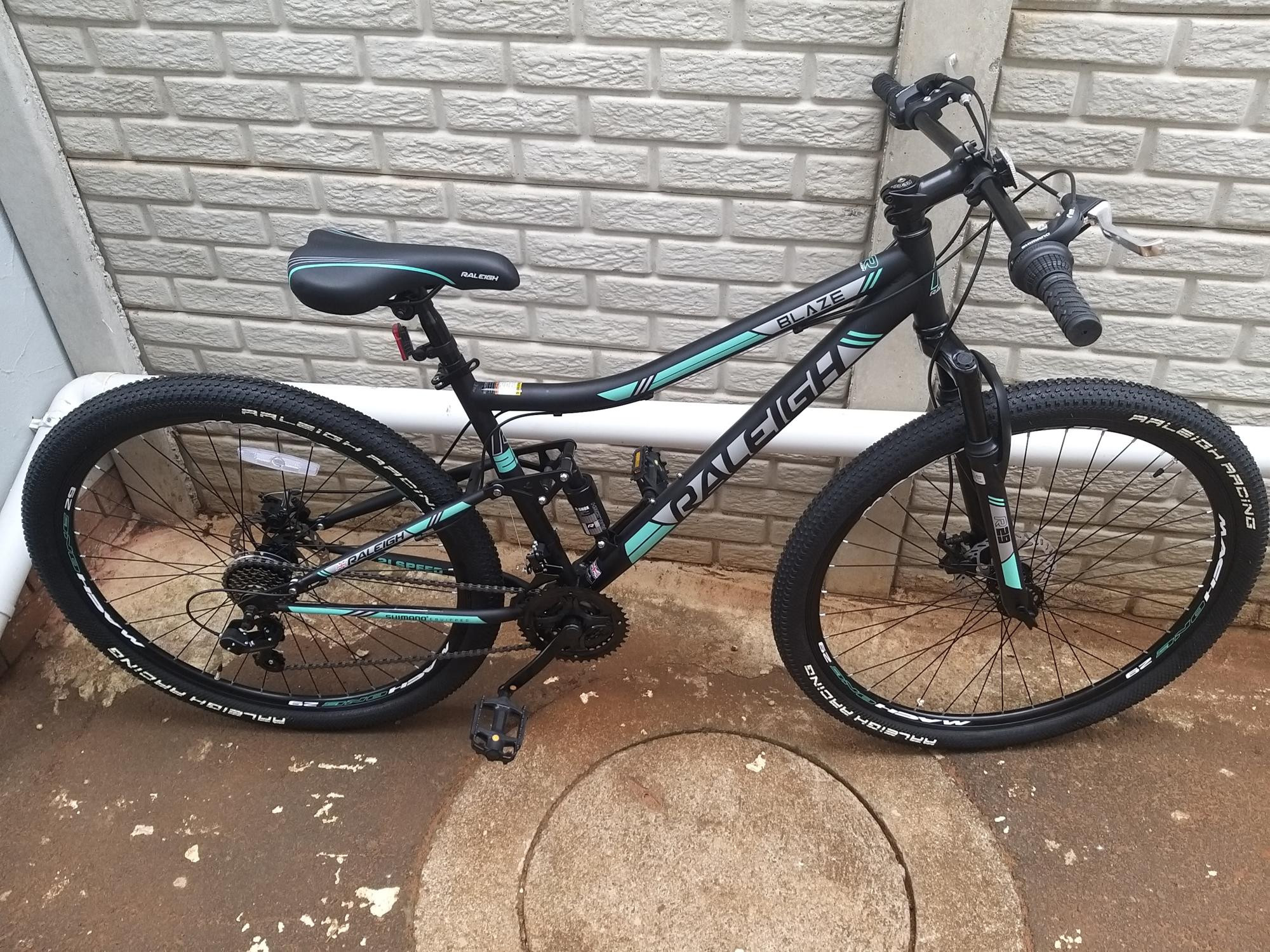 Raleigh Blaze 29 MTB | Dual Suspension Mountain Bikes | Bike Hub