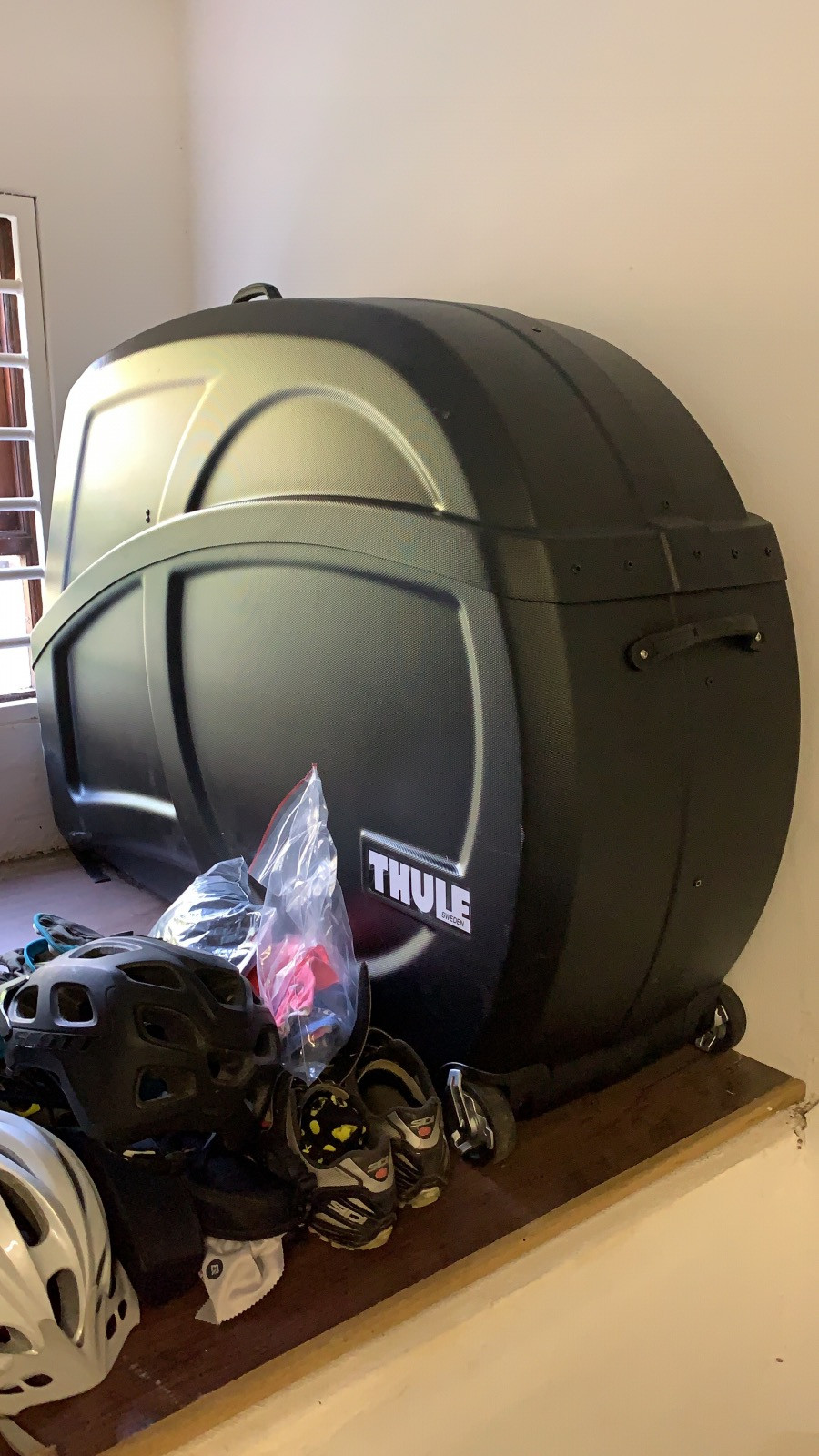 Thule Bike Box | Bike Bags & Boxes | Bike Hub