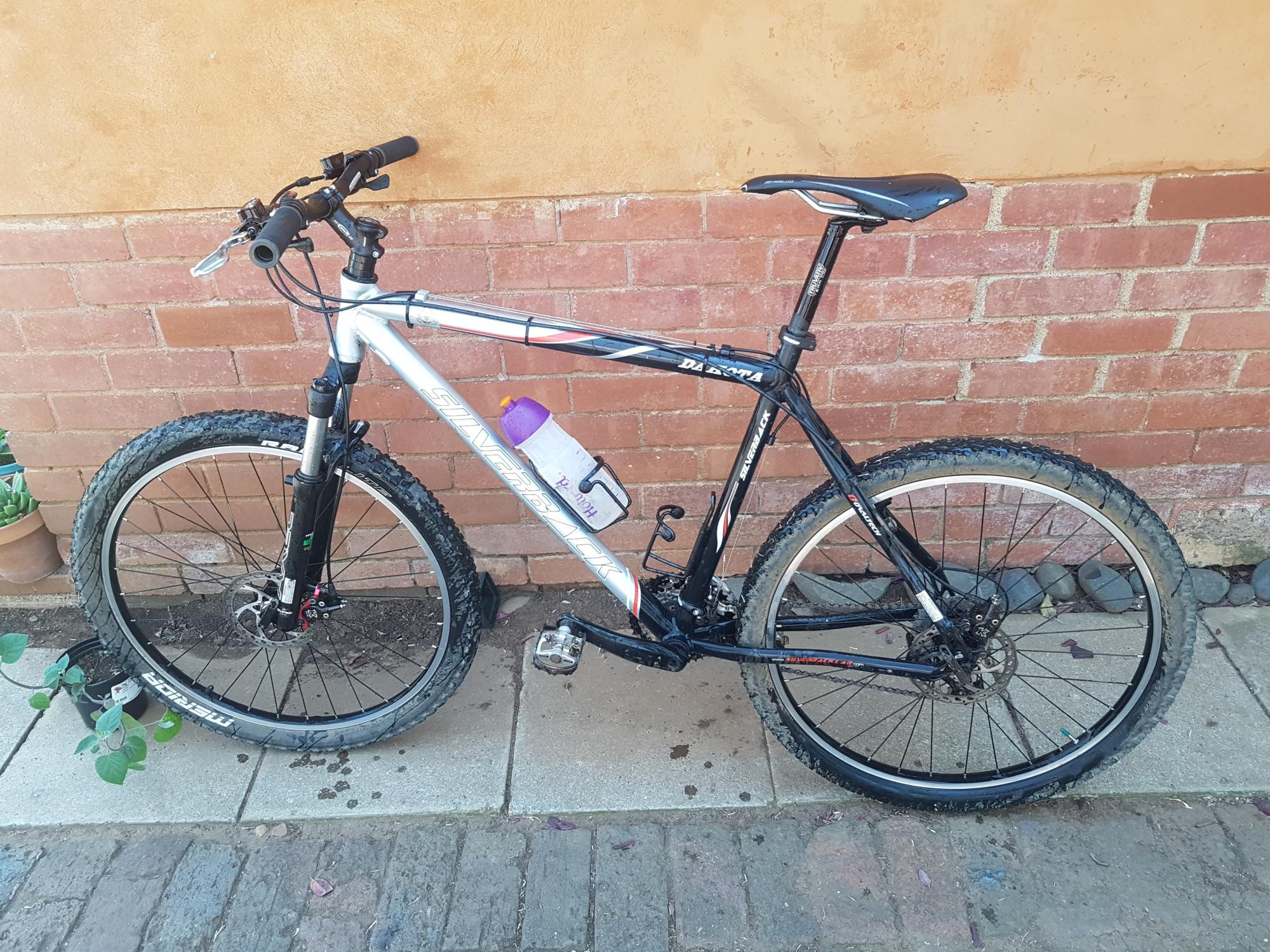 Silverback Dakota MTB 26 inch | Hardtail Mountain Bikes | Bike Hub