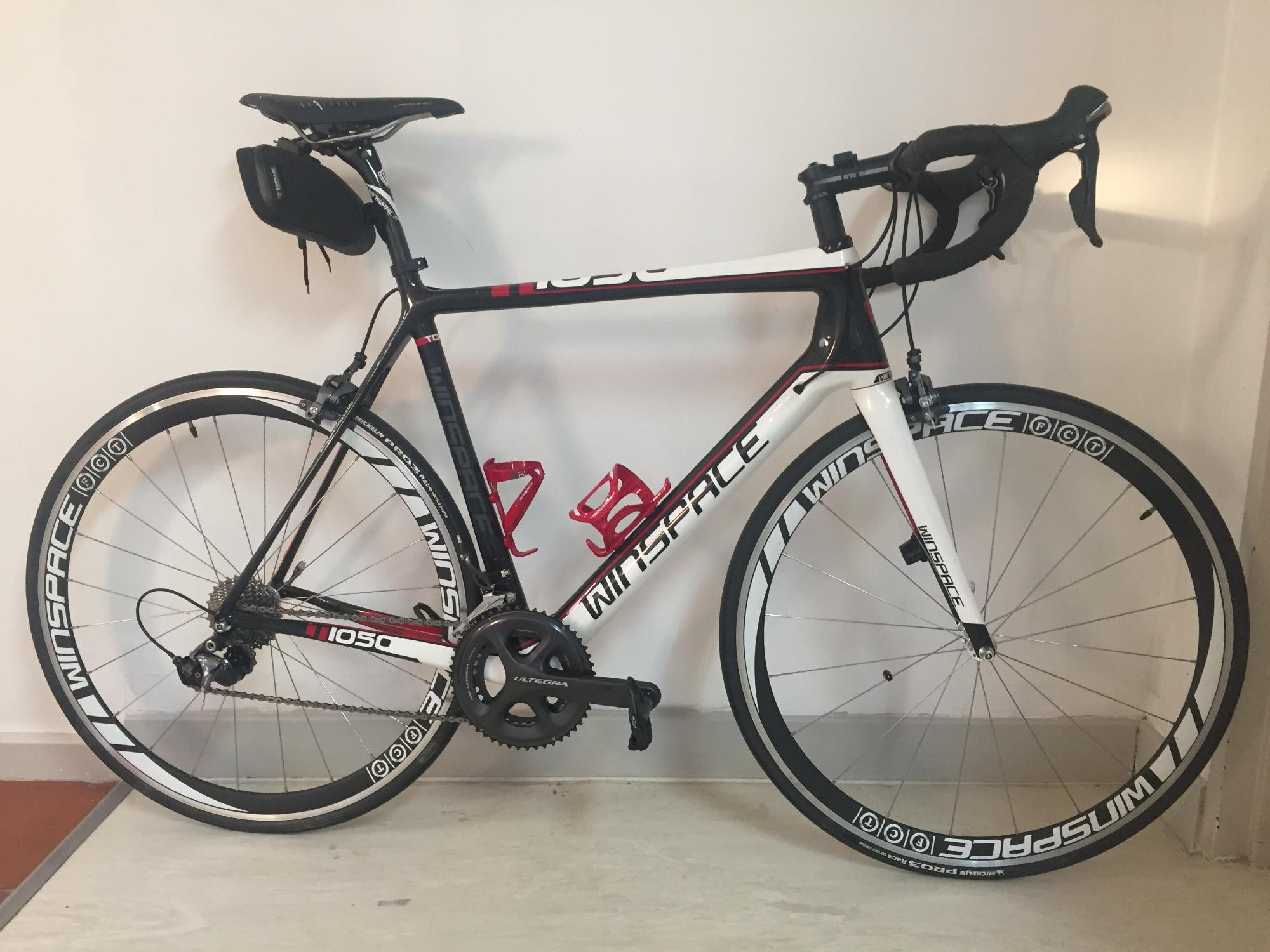 Winspace T1050 Full Carbon (L) | Road Bikes | Bike Hub