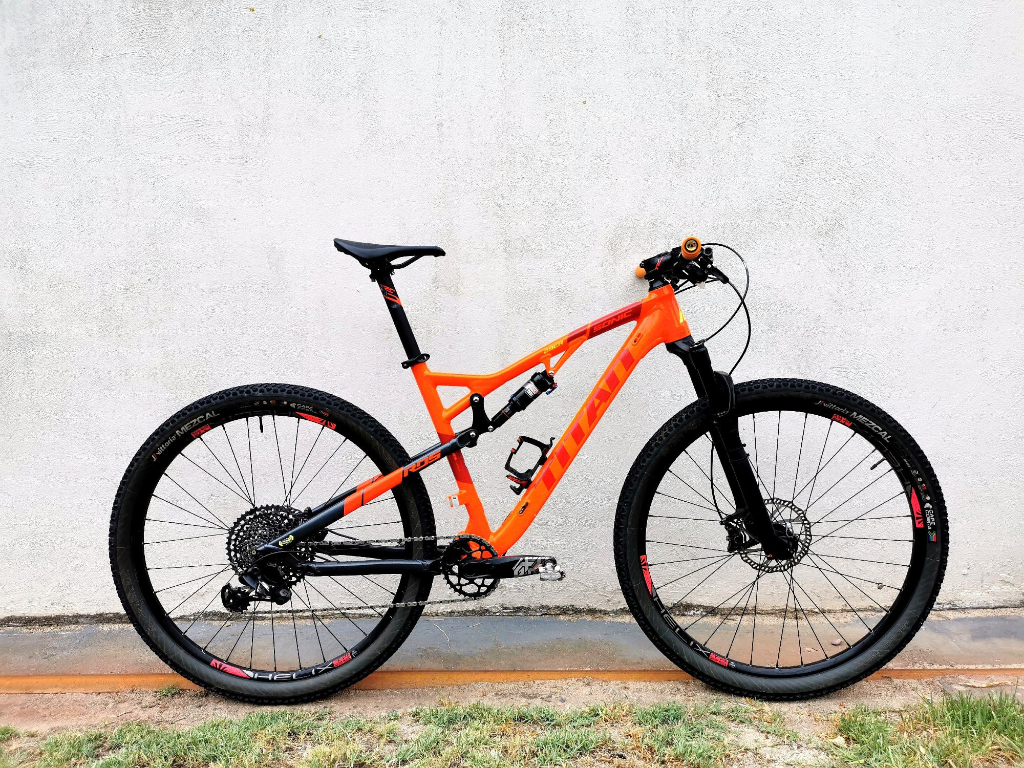 Titan Sonic Pro (M) 29" | Dual Suspension Mountain Bikes | Bike Hub
