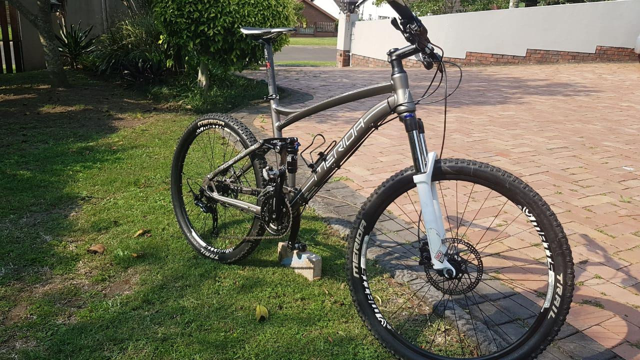 2012 Merida 120 Comp 26 er | Dual Suspension Mountain Bikes | Bike Hub