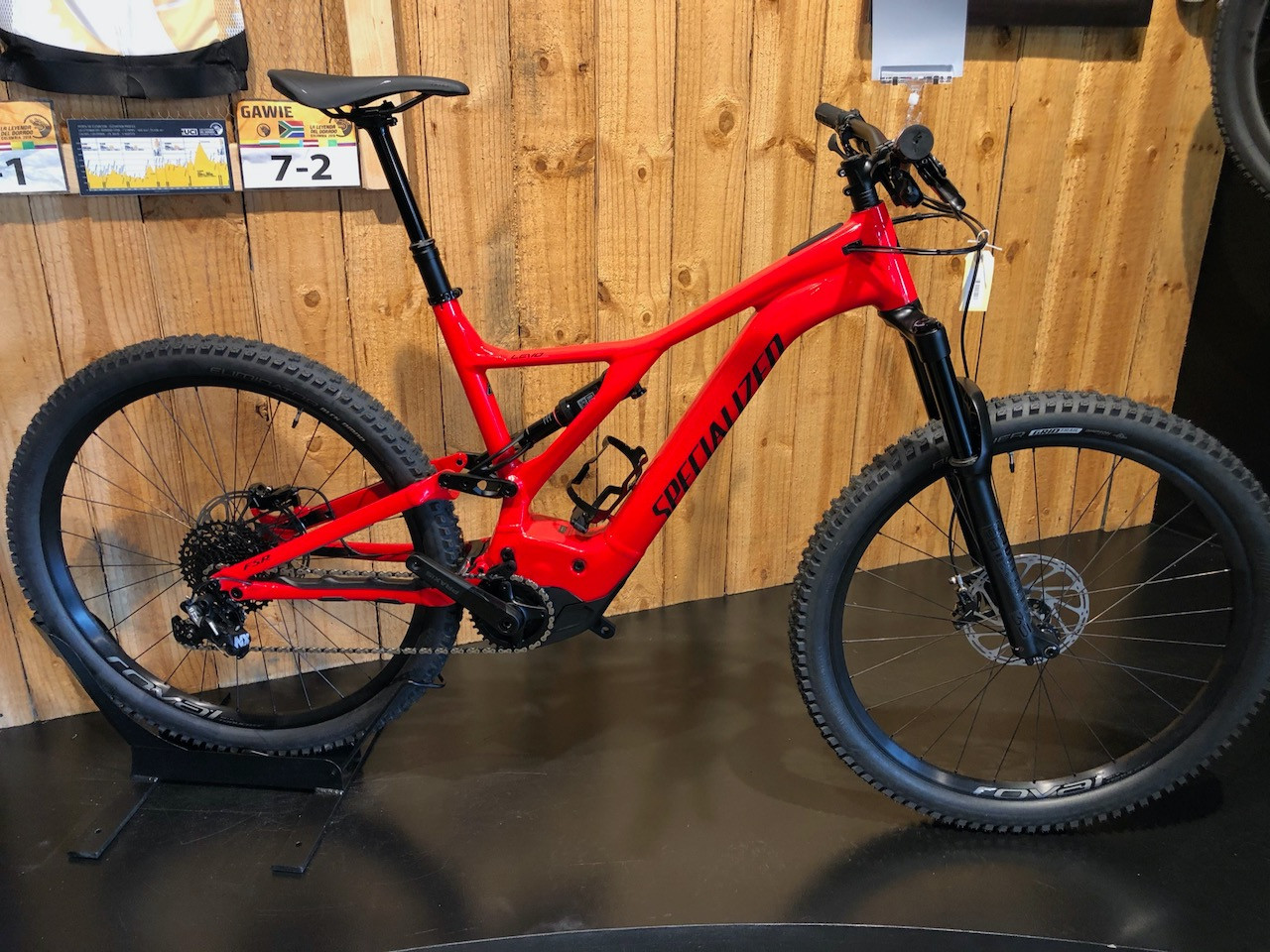 2020 Turbo Levo base New | Bike Hub