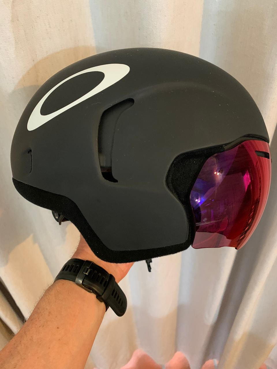 Oakley ARO7 aero helmet M (black) PRICE DROP | Helmets | Bike Hub