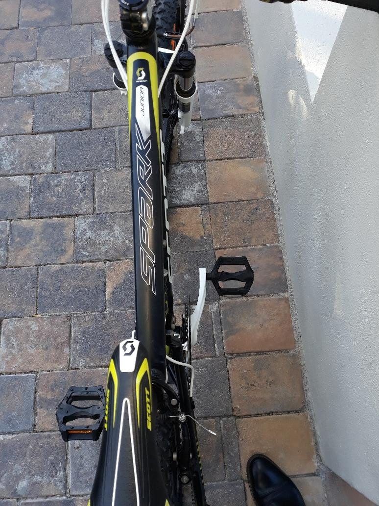 Scott Spark JR 24" Junior bike | Kids Bikes | Bike Hub