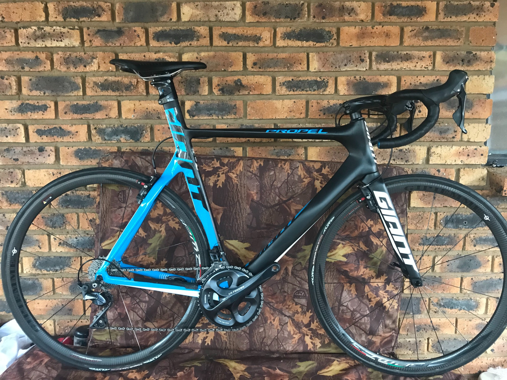 Giant propel advance SL - M/L size - 57cm | Road Bikes | Bike Hub