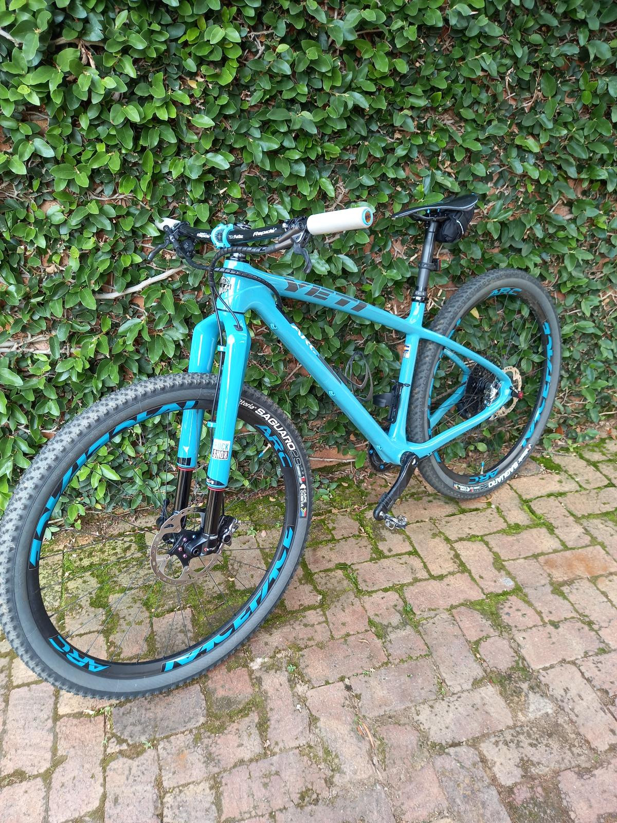 YETI ARC CUSTOM BUILD | Hardtail Mountain Bikes | Bike Hub